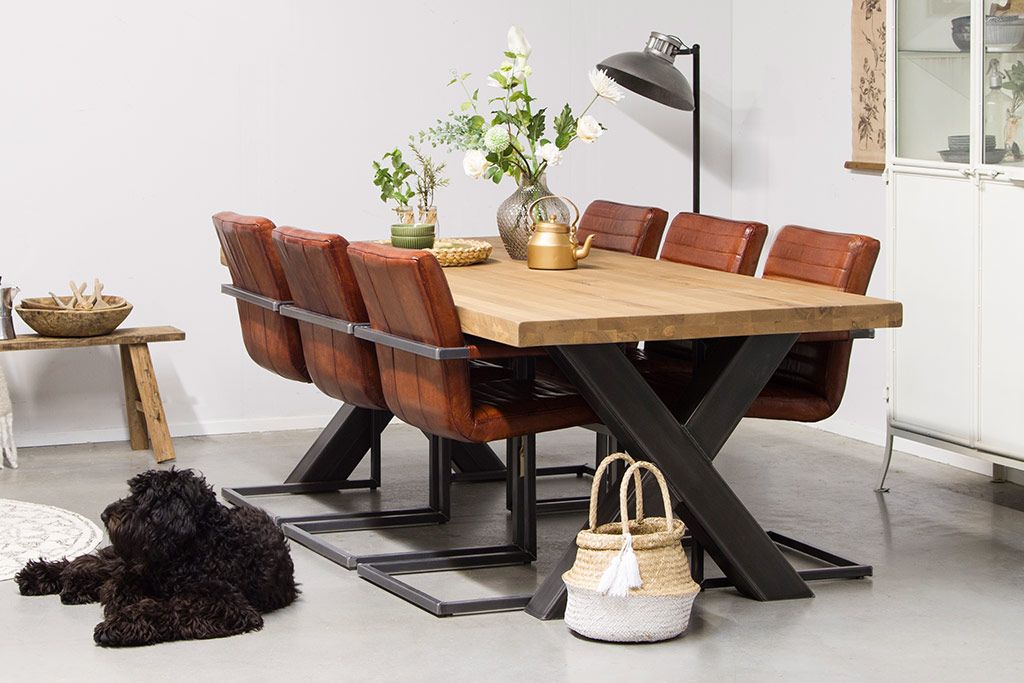 Eetkamerstoelen mixen? Zo creëer je een stijlvol geheel – Wow Home